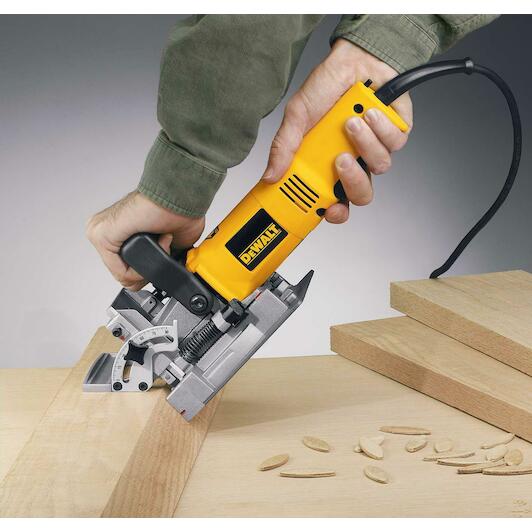 DEWALT DW682K QS lamellar cutter 100mm 600W in sturdy case Klium