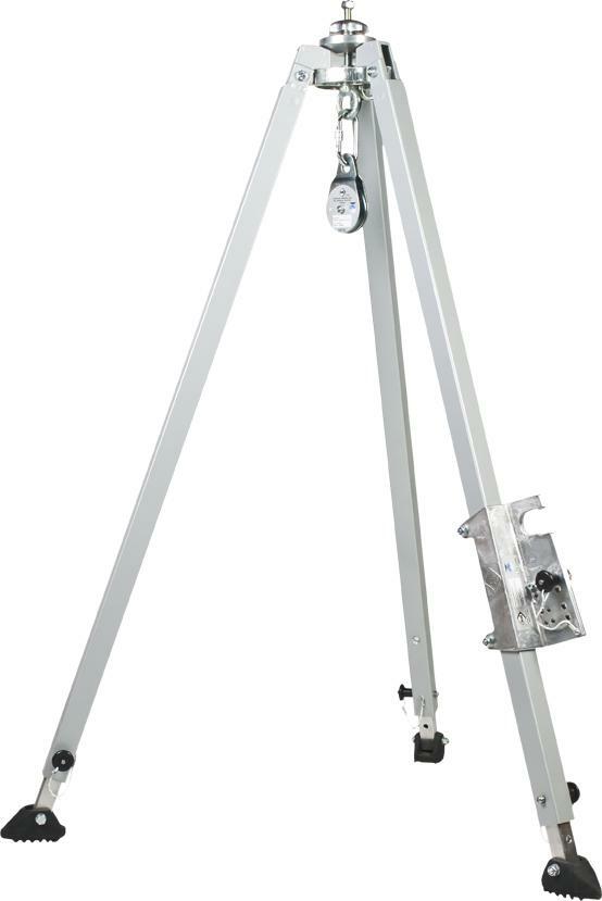 REMA 1790511 mounting plate for 41-54W winch | Klium