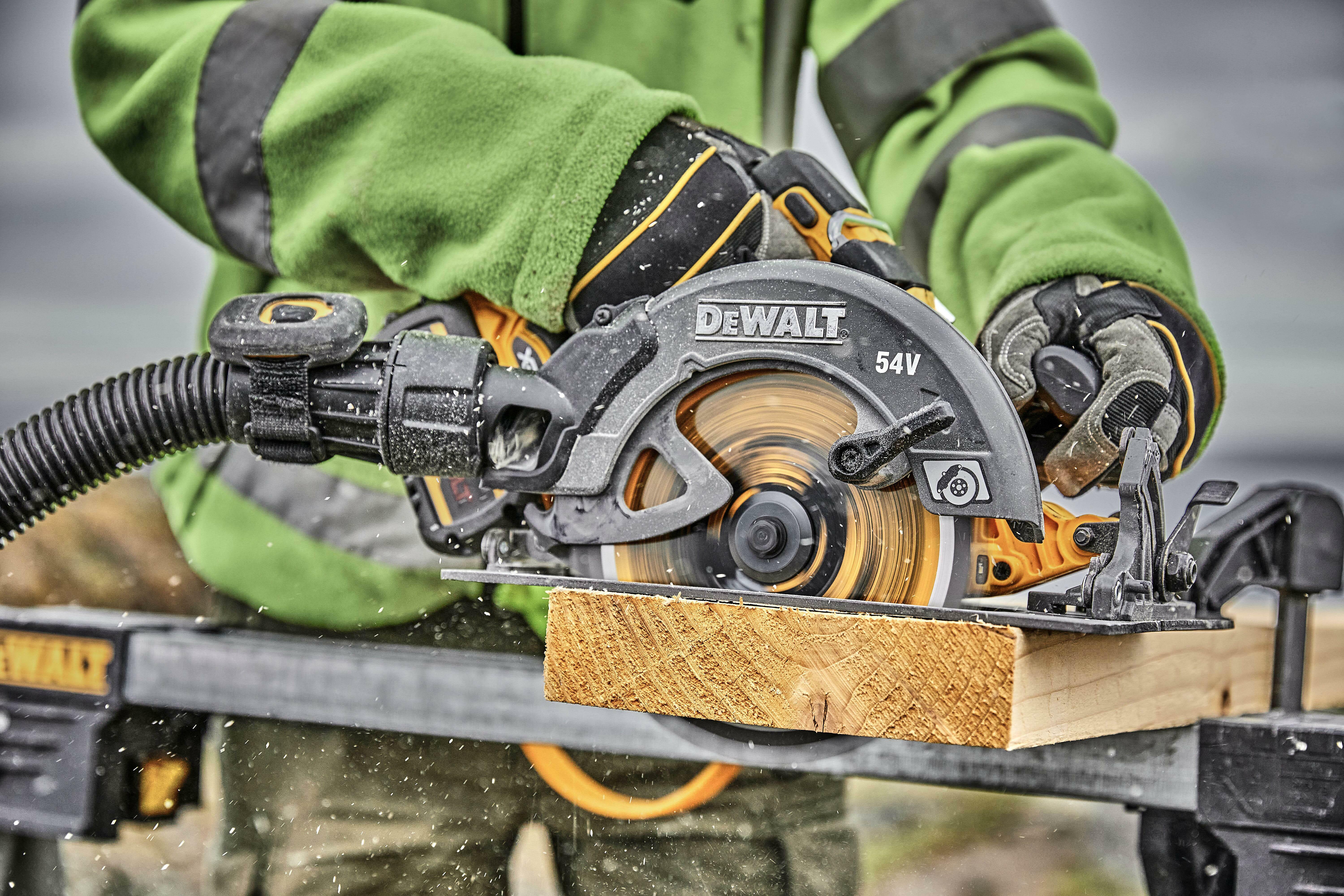 DEWALT DCS578X2 QW 54V XR FLEXVOLT cordless circular saw 67mm 190mm 2x 6.0Ah battery charger Klium