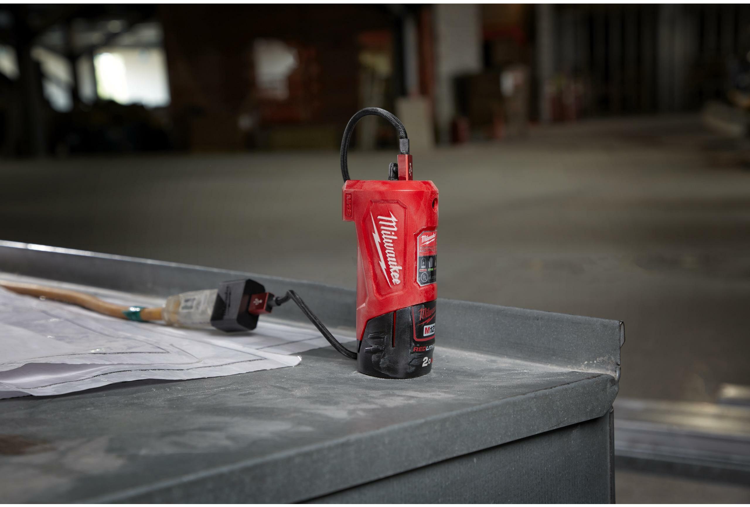 Milwaukee 12v power source store