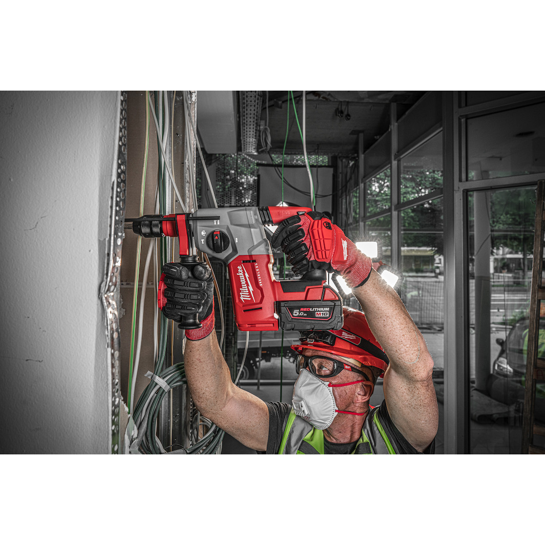 MILWAUKEE M18 BLHX-0X Marteau combiné sans balai SDS-Plus FIXTEC 4 positions en HD Box (sans ...