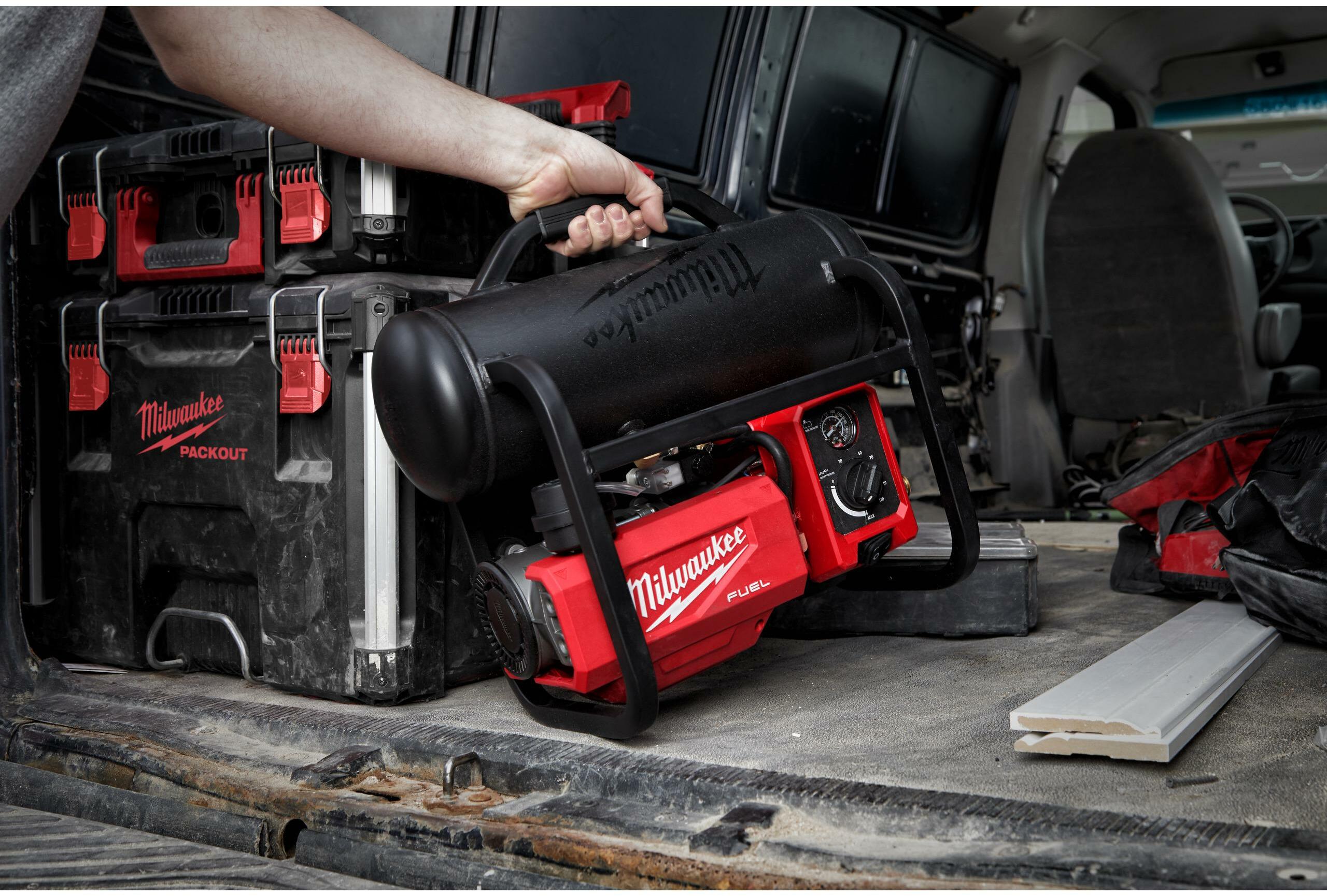 MILWAUKEE M18 FAC 0 FUEL battery air compressor 4933472166 Klium