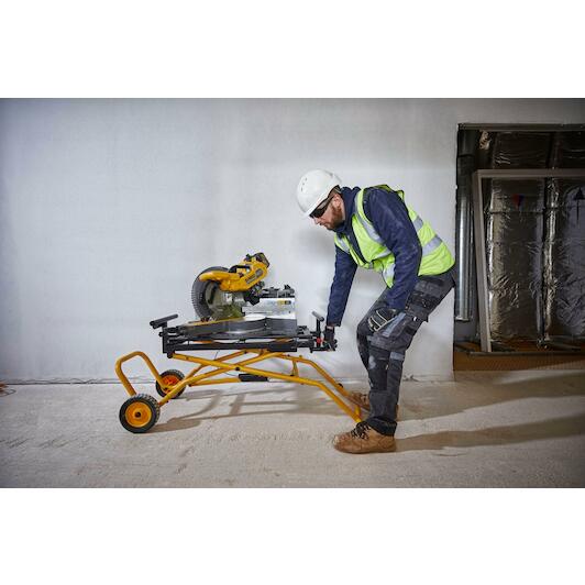 DEWALT DE7260 XJ mobile folding chassis for crosscut and mitre cuts Klium
