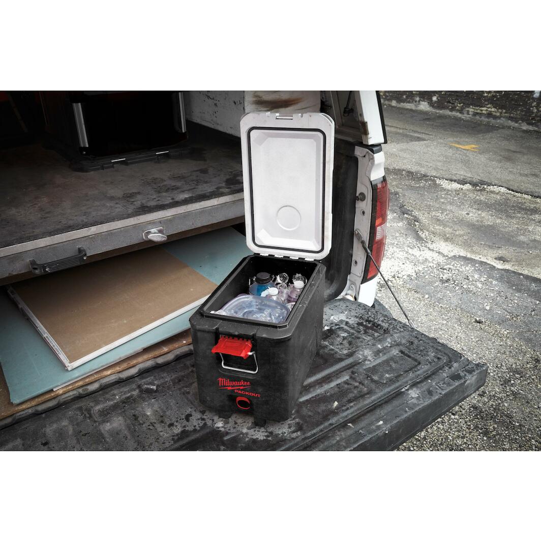 MILWAUKEE 4932471722 PACKOUT Hard Cooler cooler 15L | Klium