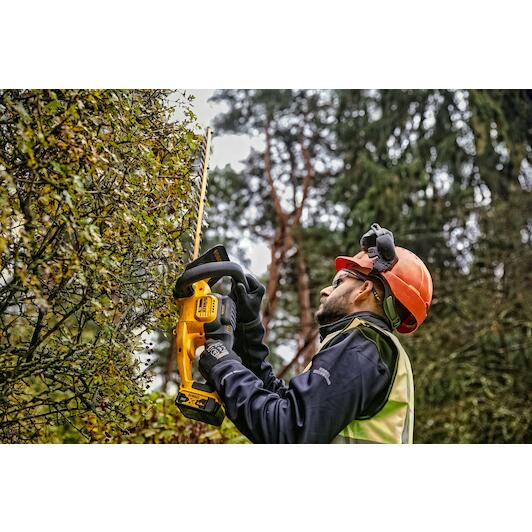 Dewalt brushless hedge trimmer store