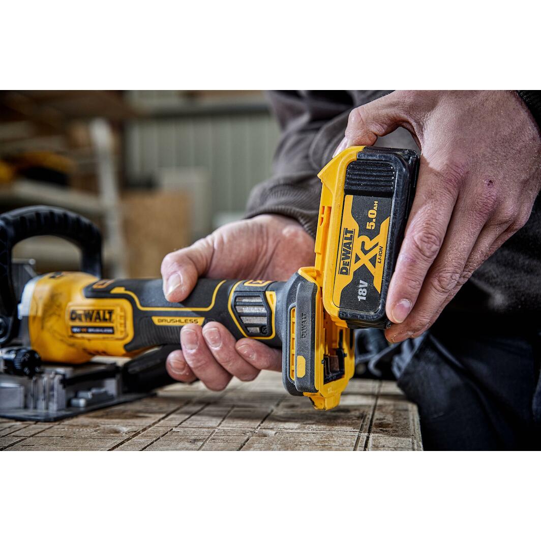 DEWALT DCW682P2-QW 18V XR Brushless cordless laminar cutter in TSTAK ...