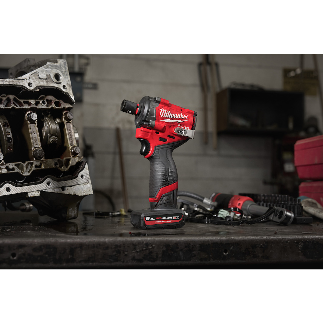 MILWAUKEE M12 FCIWF38G3-0 compact cordless impact spanner 3/8" with ...