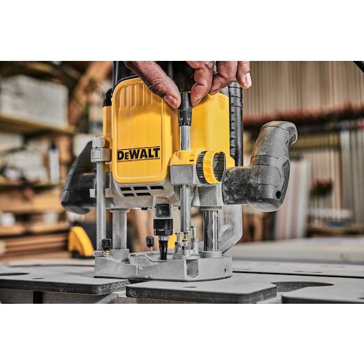 DEWALT DWE625 QS plunge router 2300W in box Klium