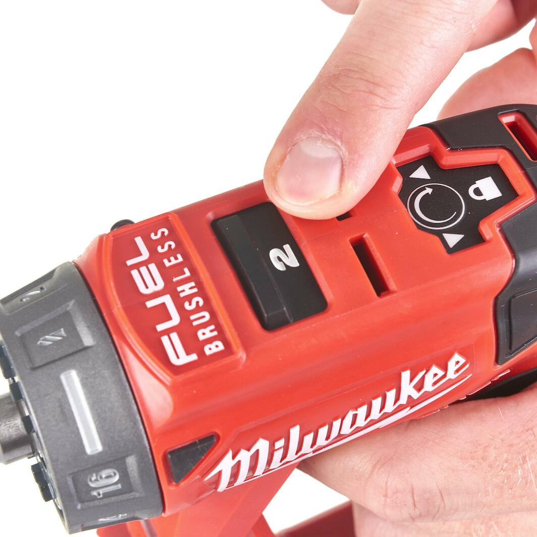 MILWAUKEE M12 FDDXKIT-202X FUEL cordless installation drill/screwdriver ...