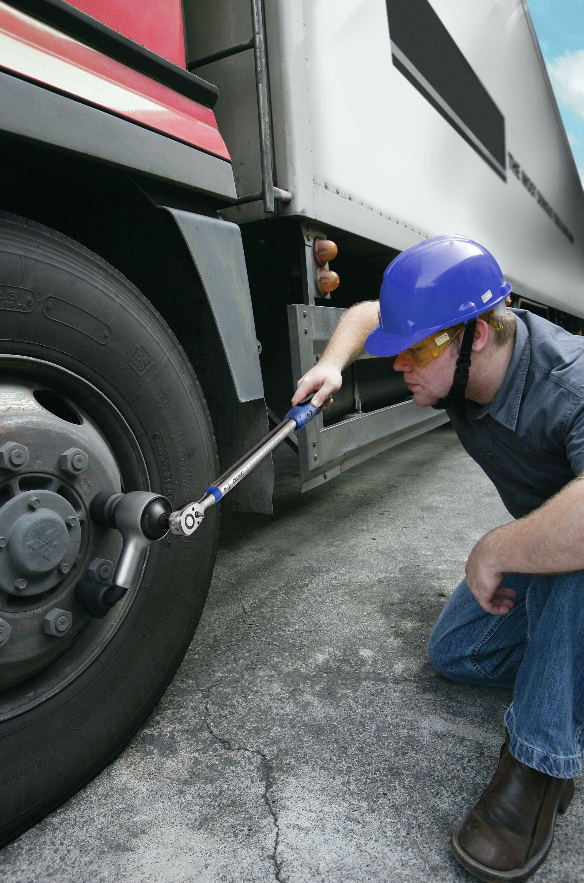 EXPERT E100108 torque spanner 1/2" - 40 to 200 Nm | Klium